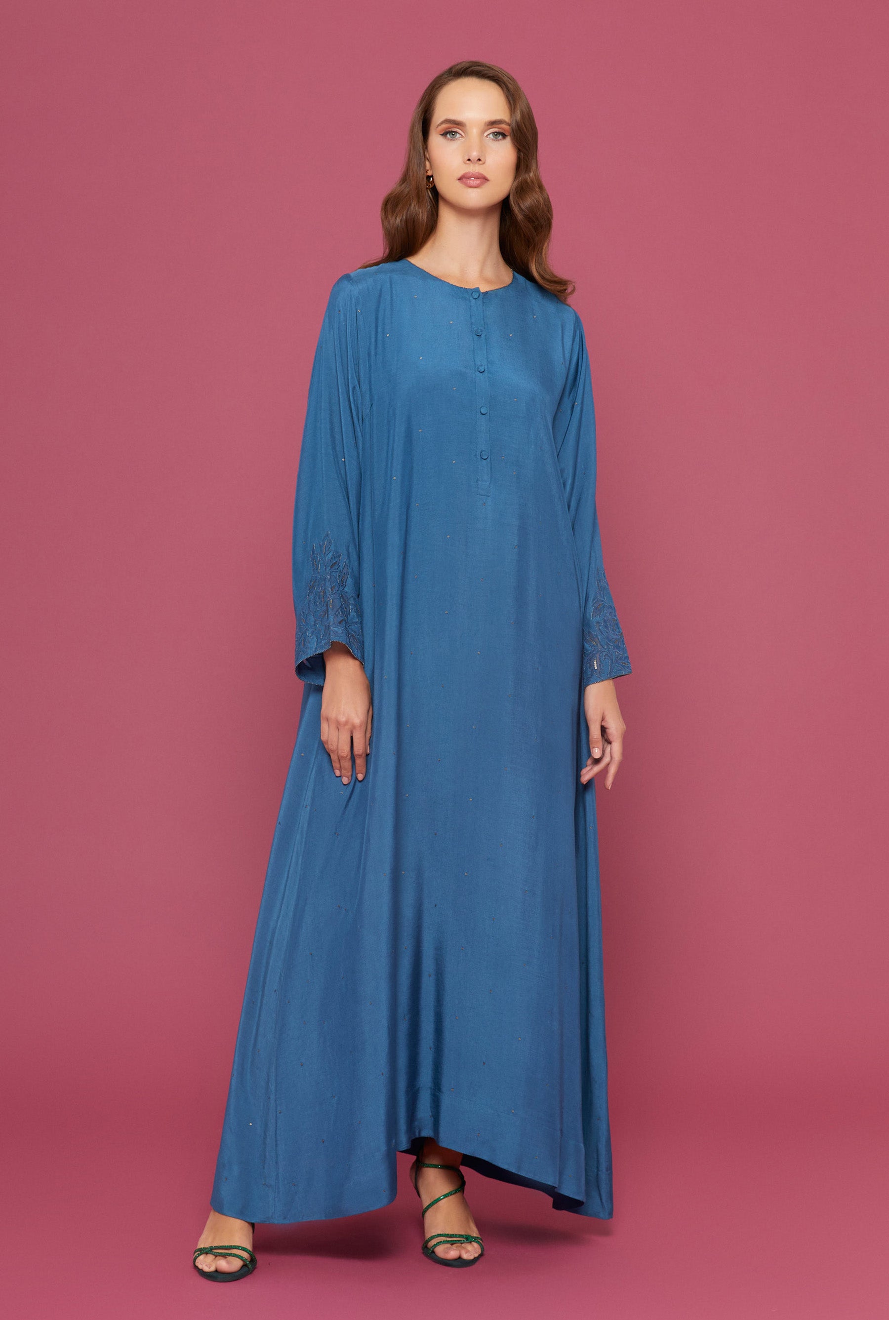 Bagh-E-Nilifur Kaftan – The Cotton Basket